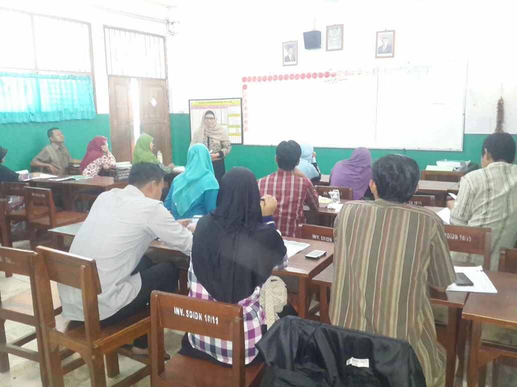 Tutorial Guru Sebaya