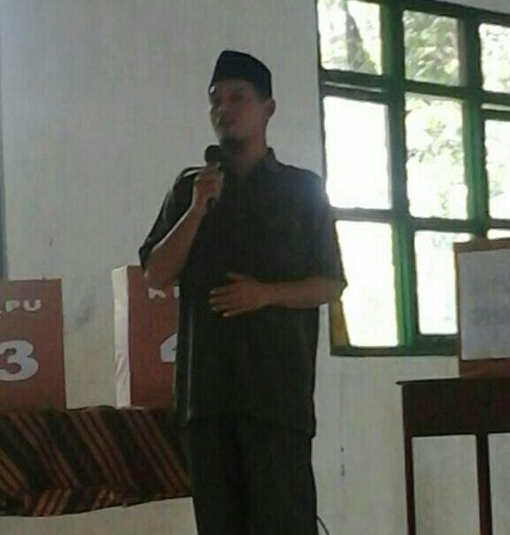 Dibalik Orang Biasa, Ada Orang Luar Biasa Dibalik Orang Biasa, Ada Orang Luar Biasa