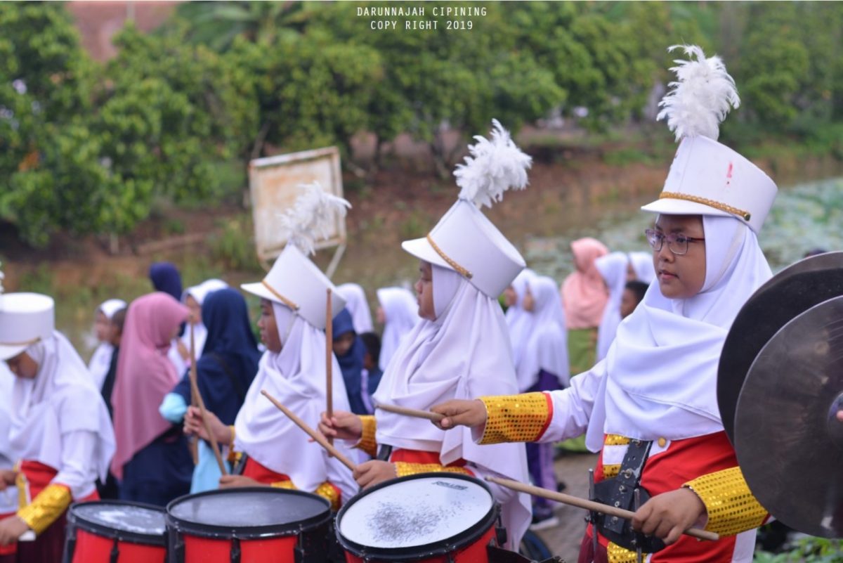 Upacara Pembukaan Darunnajah Open Ke-10 di Pesantren Darunnajah 2 Cipining