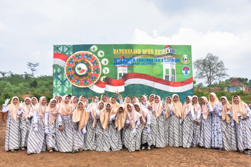 Upacara Pembukaan Darunnajah Open (DNO) Ke 10 di Pondok Pesantren ...