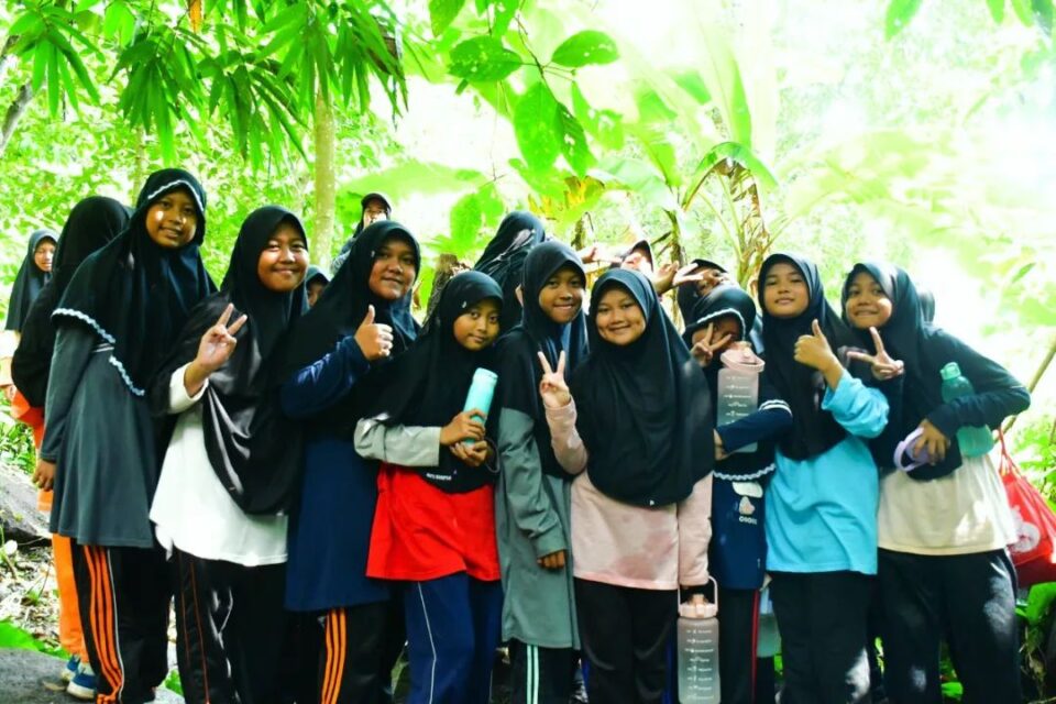 Napak Tilas Mata Air Darunnajah 14 %
